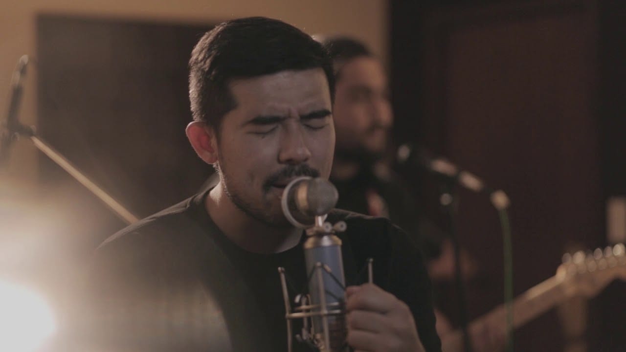 Chasing Cars Lyrics and Music Video by Hale - Pinoy Music Station